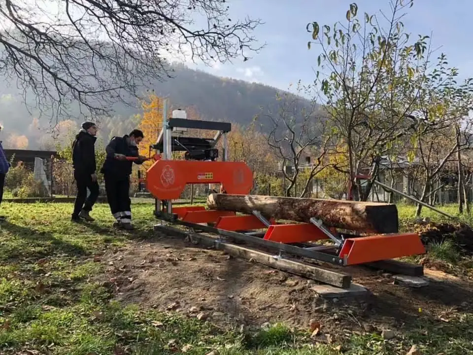 Lumber Mill Sawmill - Portable Wood Sawmill for Woodworking