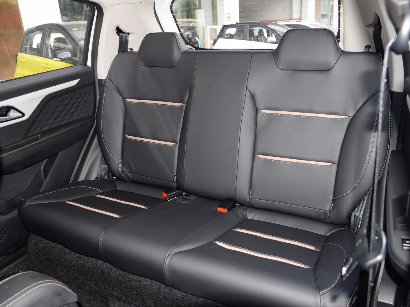 Jac Sehol E10x Mini Electric Car - 306km Range & 102km/h Top Speed