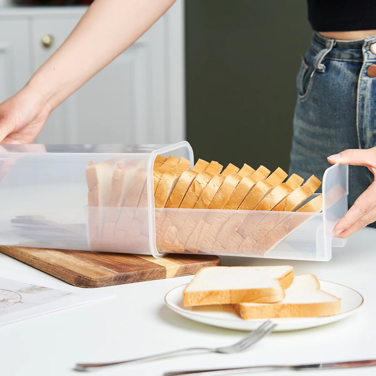 OWNSWING Plastic Bread Box With Drawer Bread Keeper With Airtight Lid ...