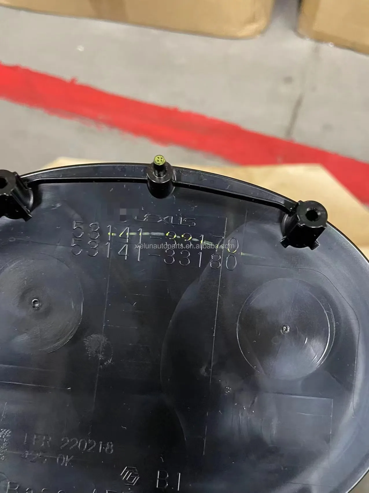 5314133170 Front Grille Logo Emblem for Lexus ES350 RX450H