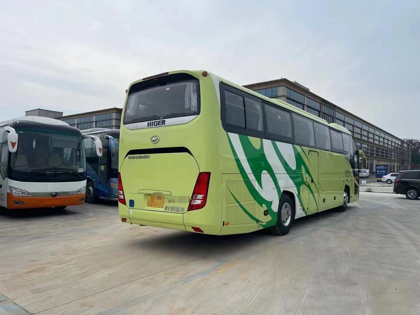 Higer Bus Luxury Coach KLQ6122 - 50 Seaters for Sale