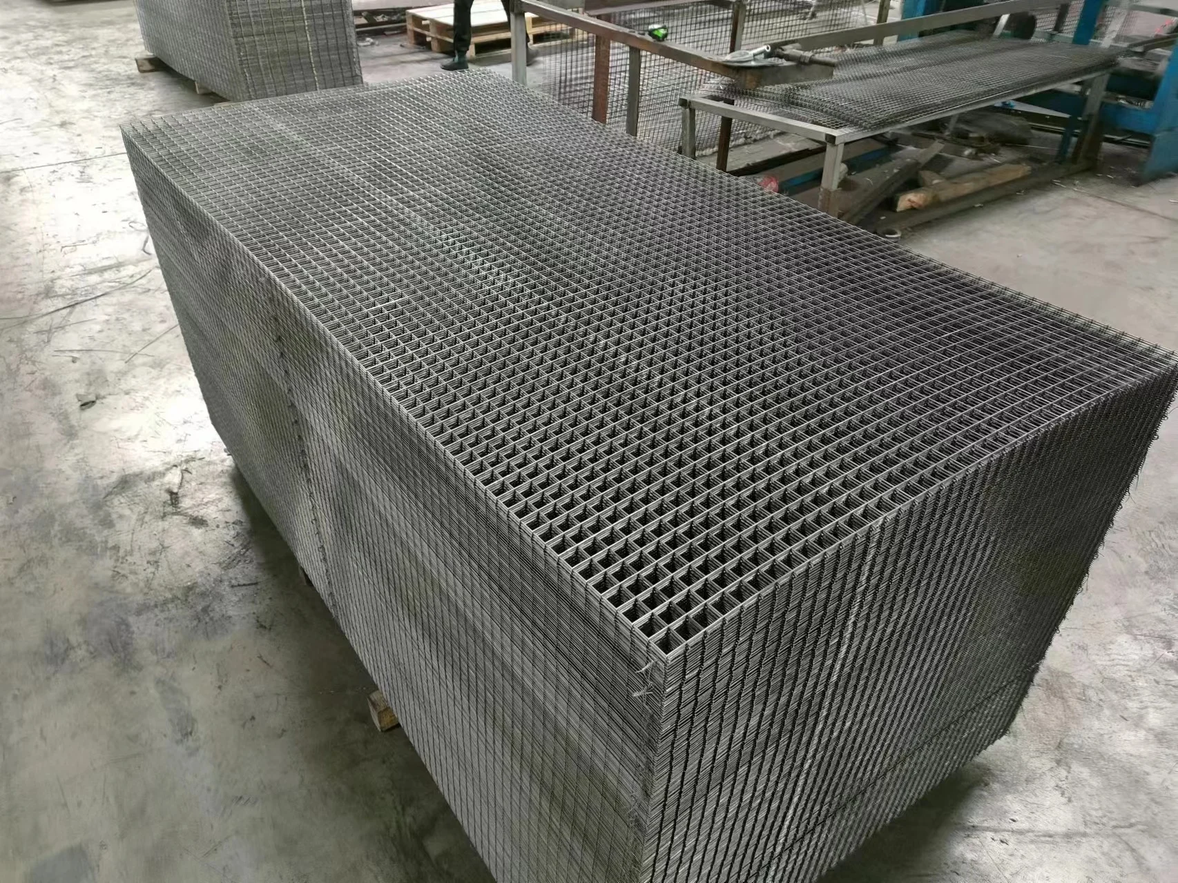 GI Steel Mesh Manufacturer - Galvanized Welded Wire Mesh