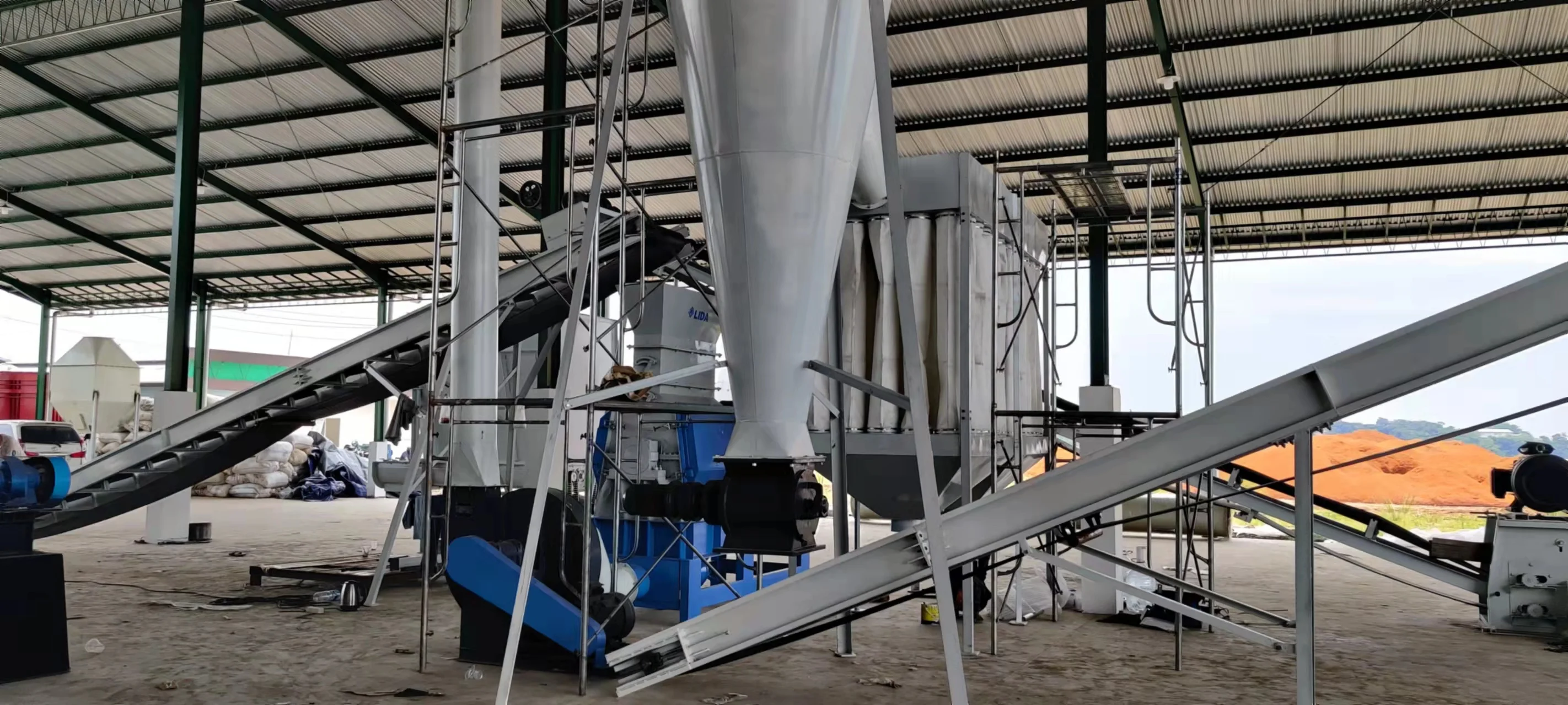 Macreat Biomass Completely Pallets Machine Line Wood Log Pellet ...