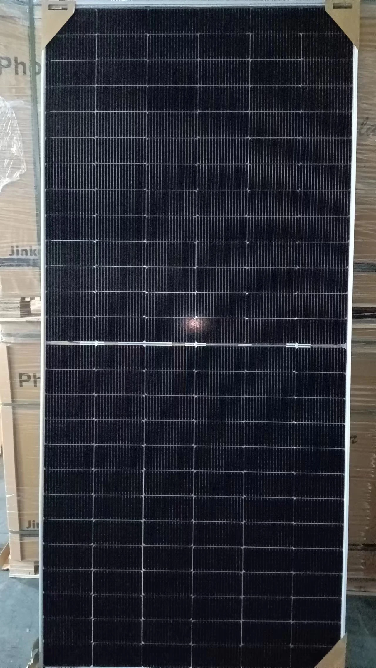 Jinko Tiger Neo Solar Panels - High Efficiency & Durability