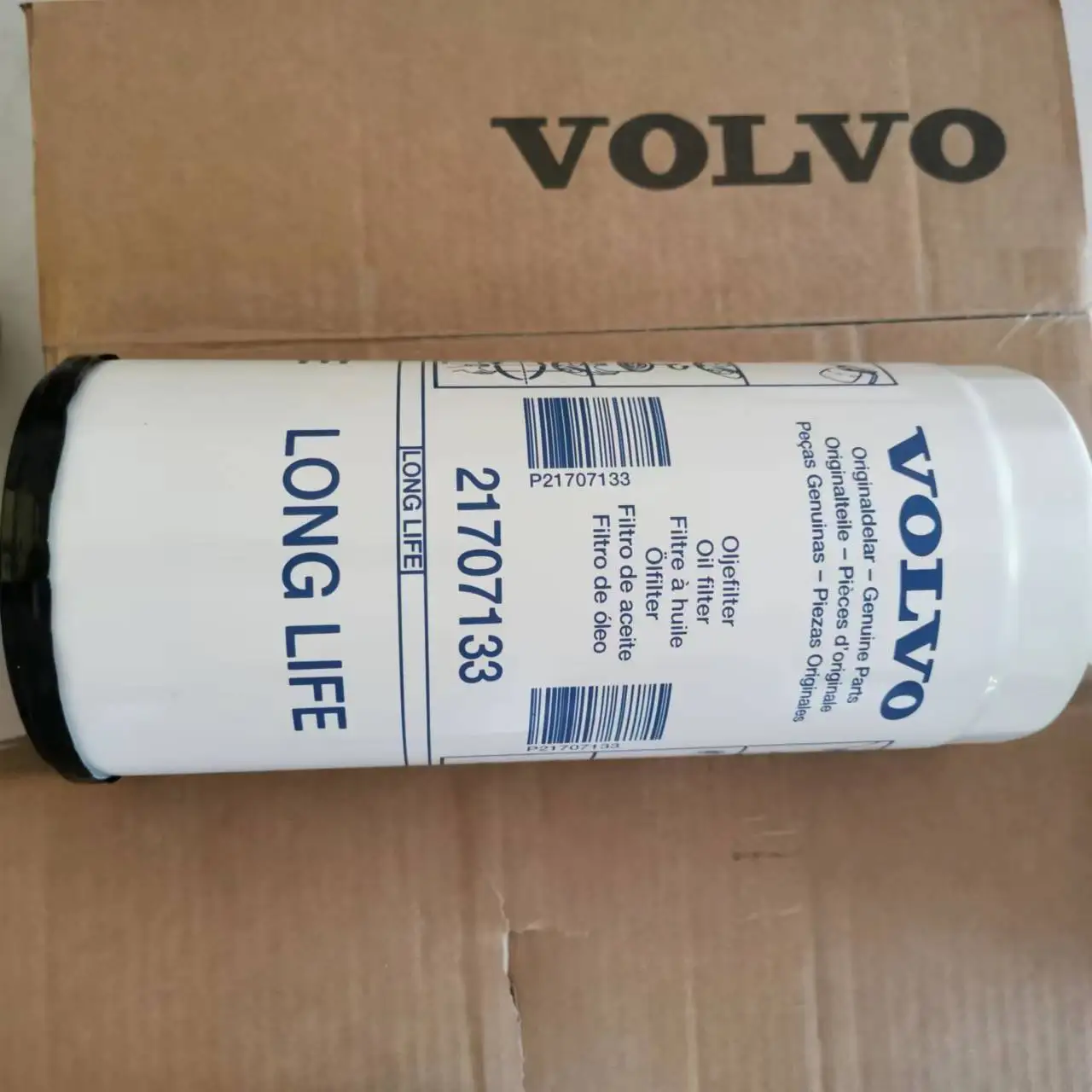 Heavy Truck Diesel Engine Fuel Filter 22480372 15126069 P550529 ...