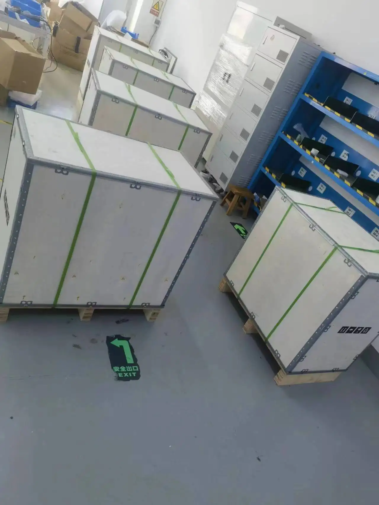 Lfp 48v 100ah 200ah 300ah Energy Storage Battery Pack Stackable Case ...