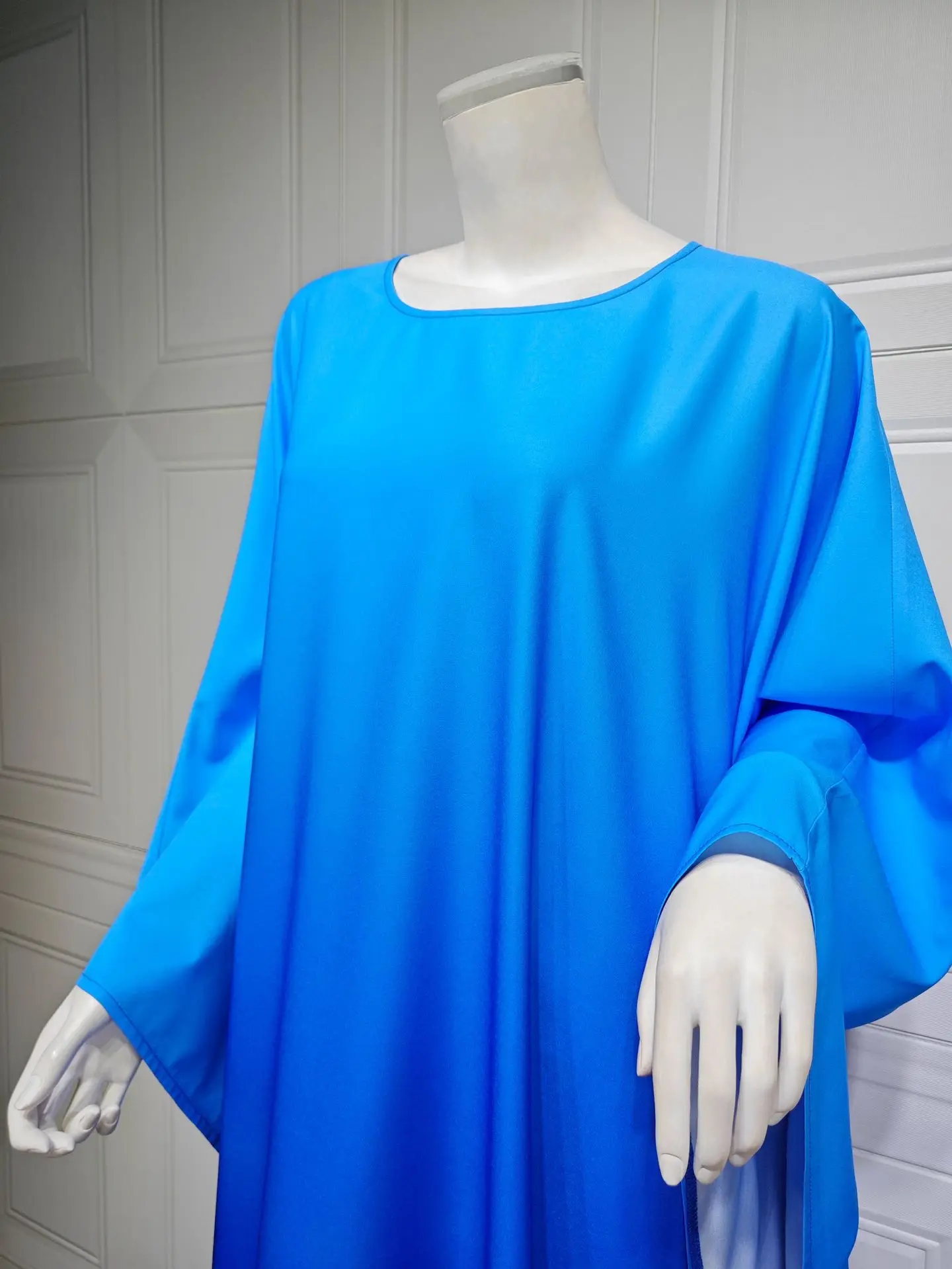 Elegant Eid Long Dress Muslim Islamic Clothing For Women Wholesale Ramadan Closed Gradient Abaya