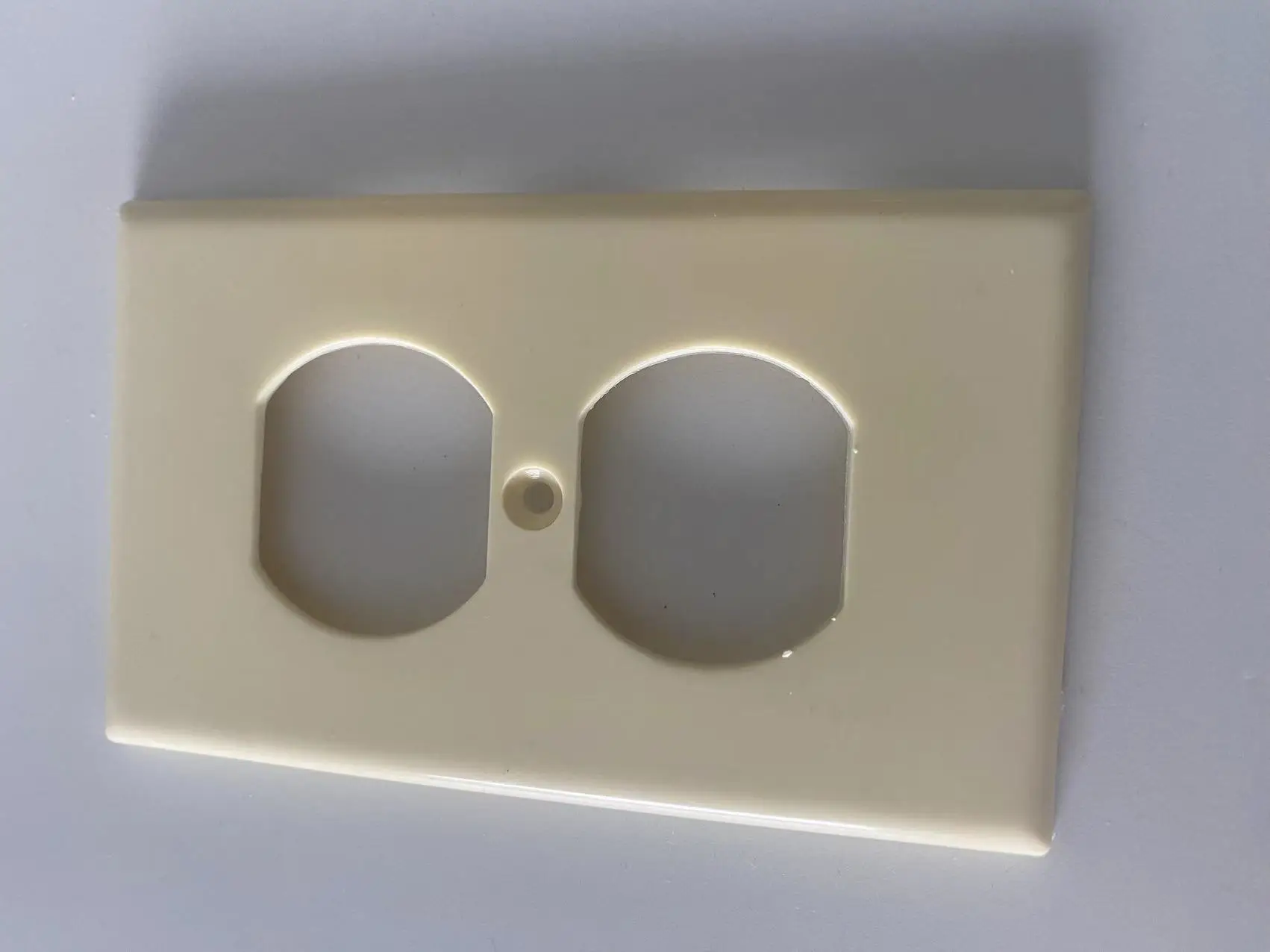 Orange Hospital Grade Duplex Receptacle America 20A 125V Electric ...
