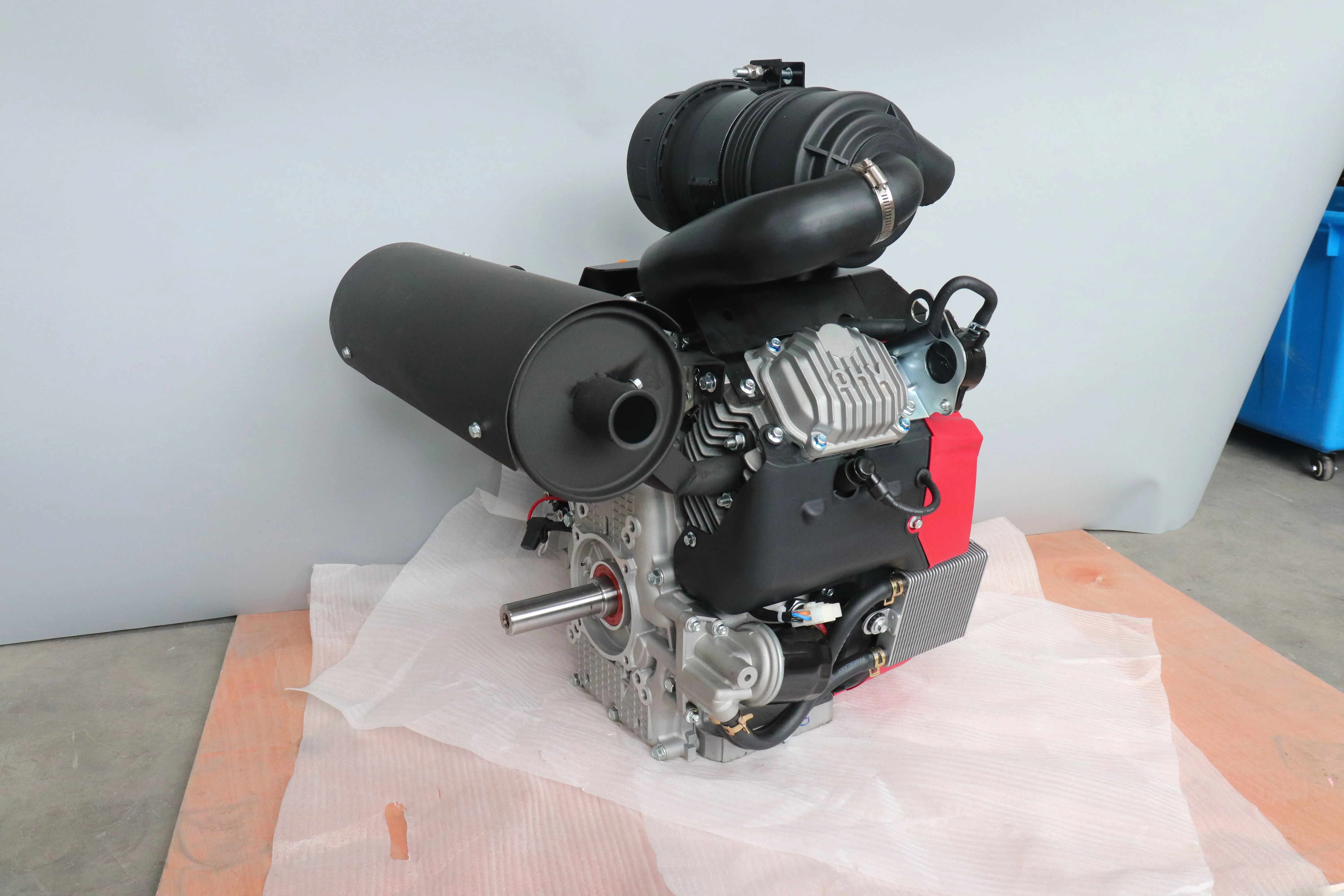 Oem Factory Cheap Price 744cc 2 Cylinder Gasoline Engine Forced Cooling ...