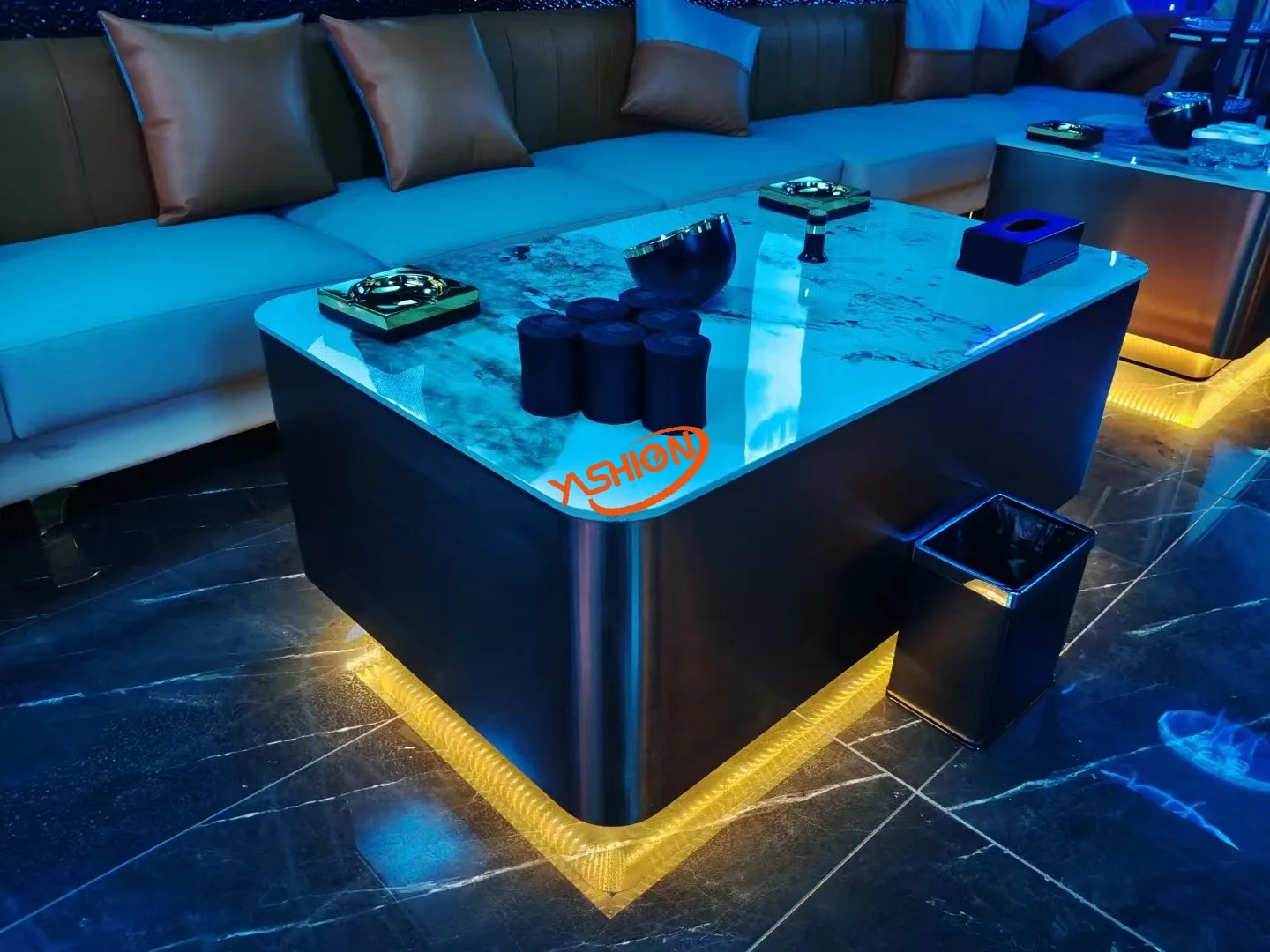 Light Luxury LED Cube Table Cool Bar Furniture for Home Bar & Living ...