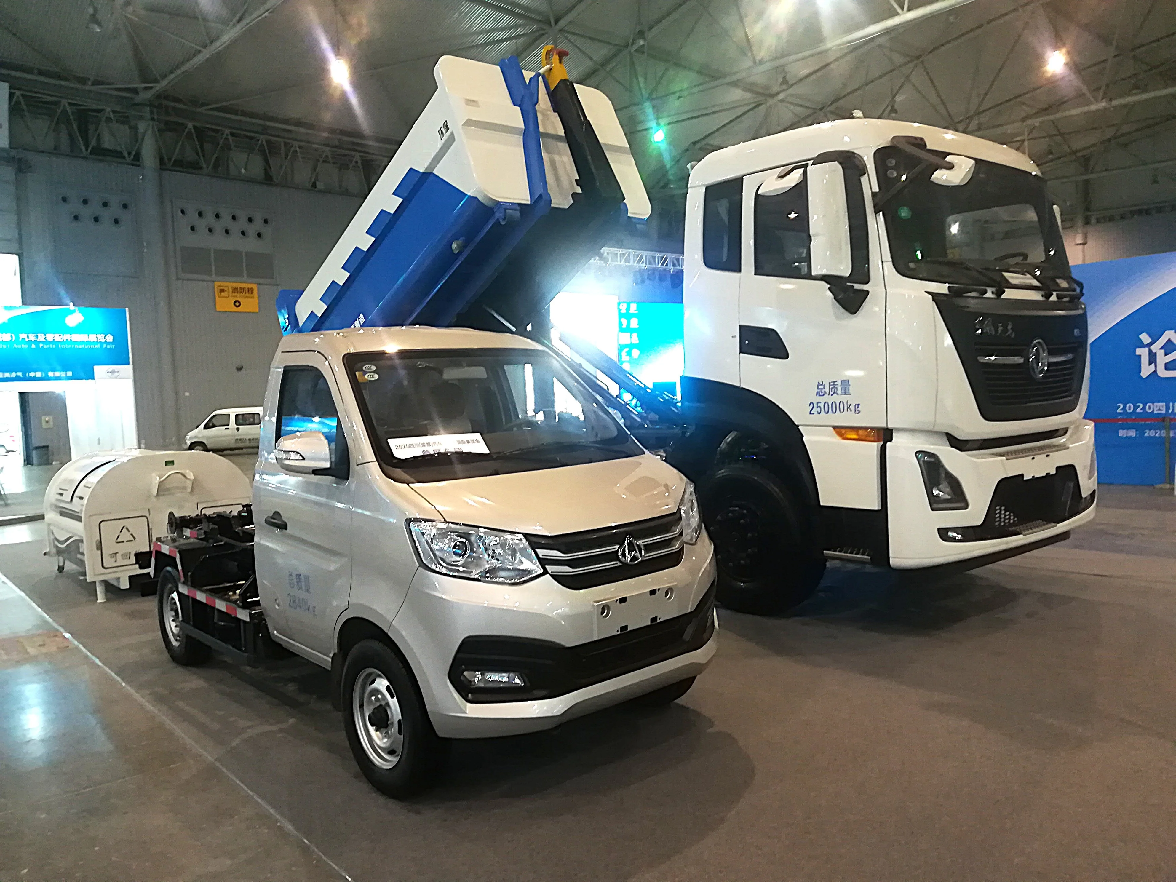 20-Ton Hook Lift Truck Roll Off Hook Lift Arm Garbage Truck for Sale ...
