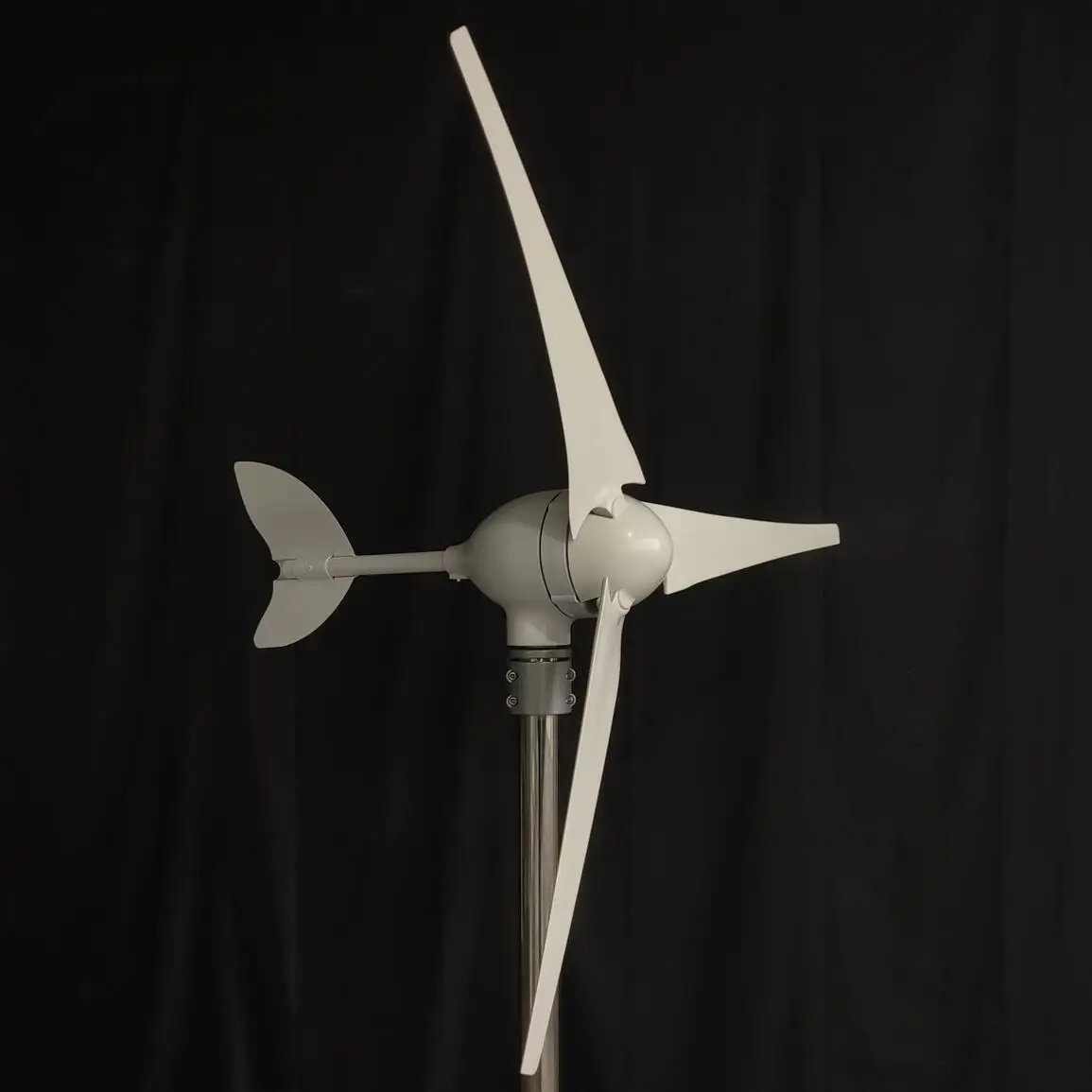 300W Small Wind Turbine Generator - 3 Blades S7 Series