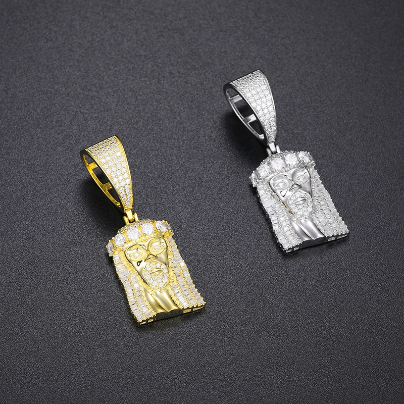 18K Gold Plated Rapper's Jewelry - VVS Moissanite Pendant