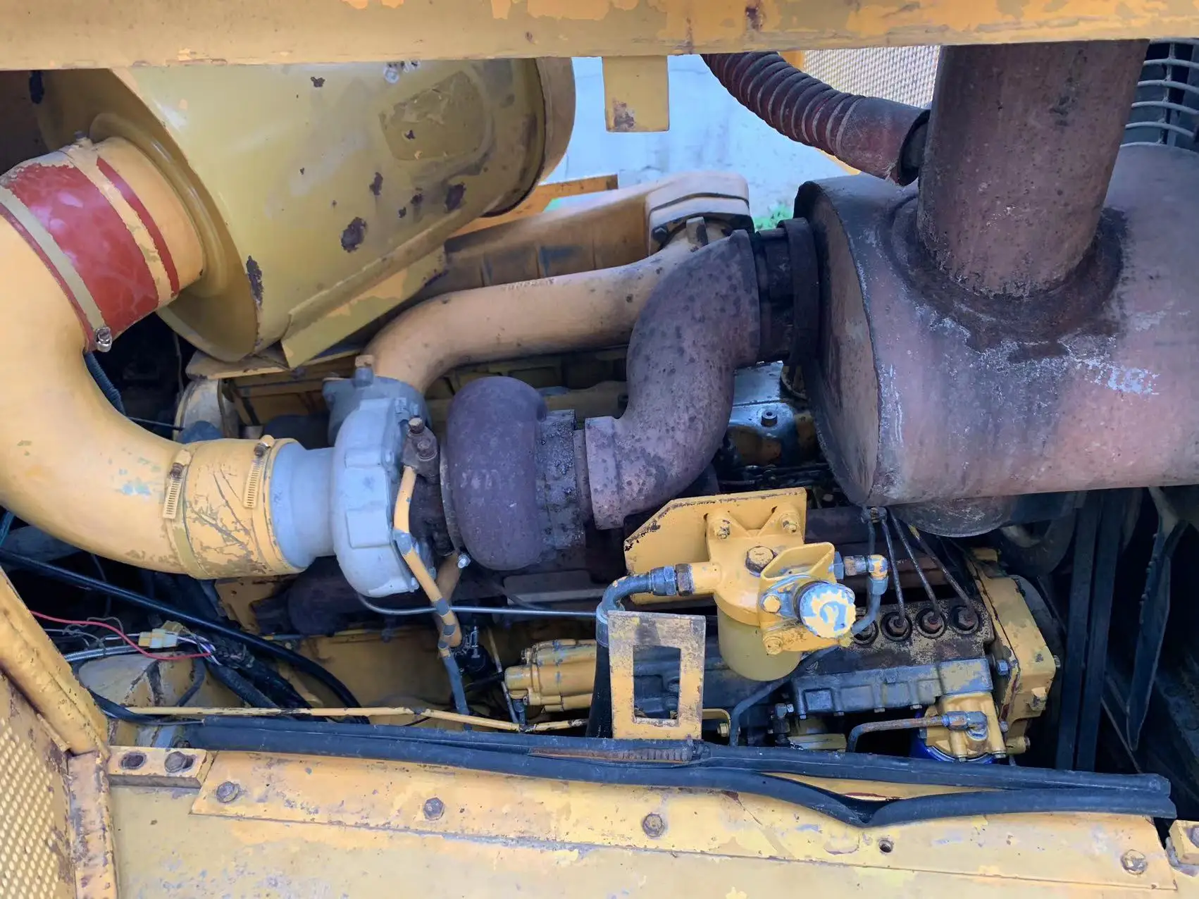 Used Bulldozer D7h with Ripper D5 D6 D7 Bulldozer D6d D6g D7g D5H D2 D3 ...