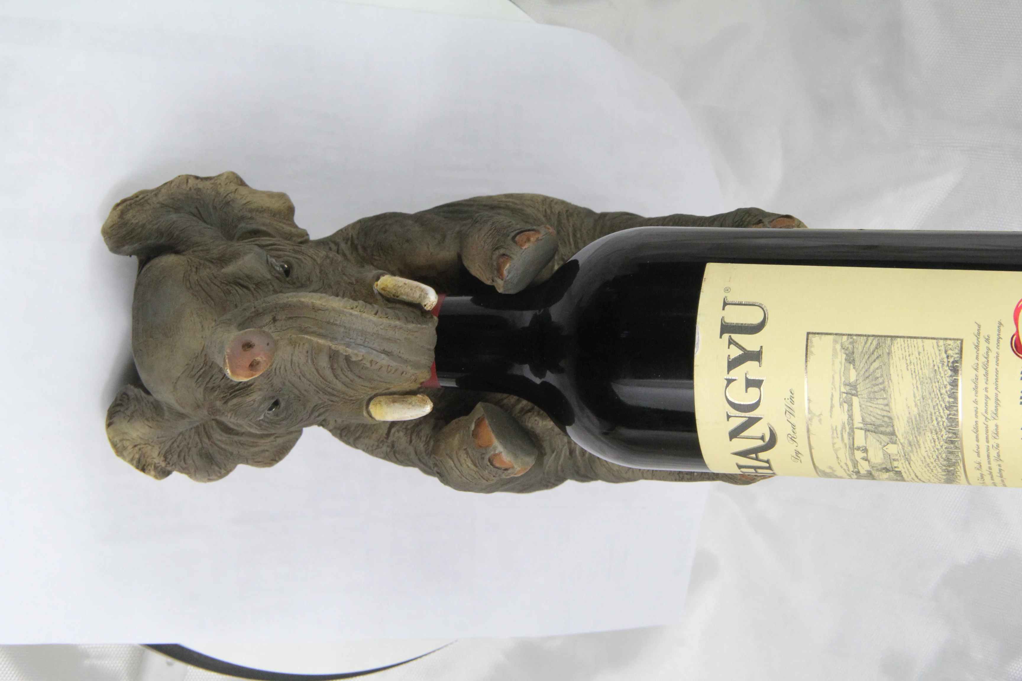 Realistic Style Resin Cute Baby Elephant Wine Rack Total Wine Wineshop ...