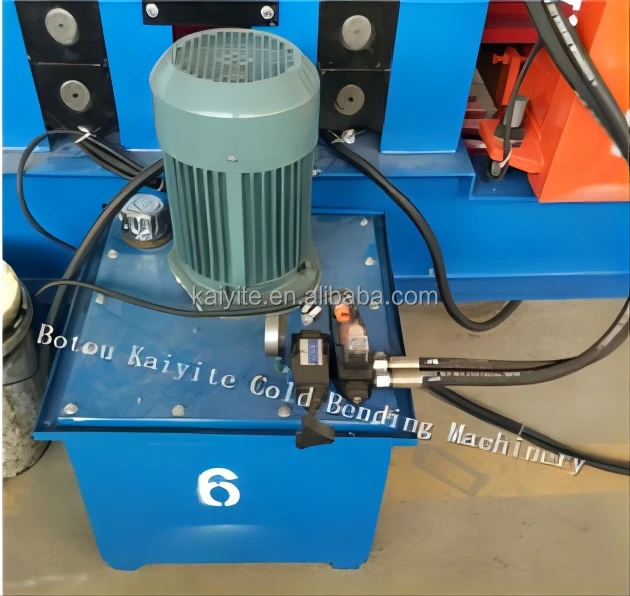 Manual Sawing Roller Shutter Door Forming Machine Corner Shutter Door ...