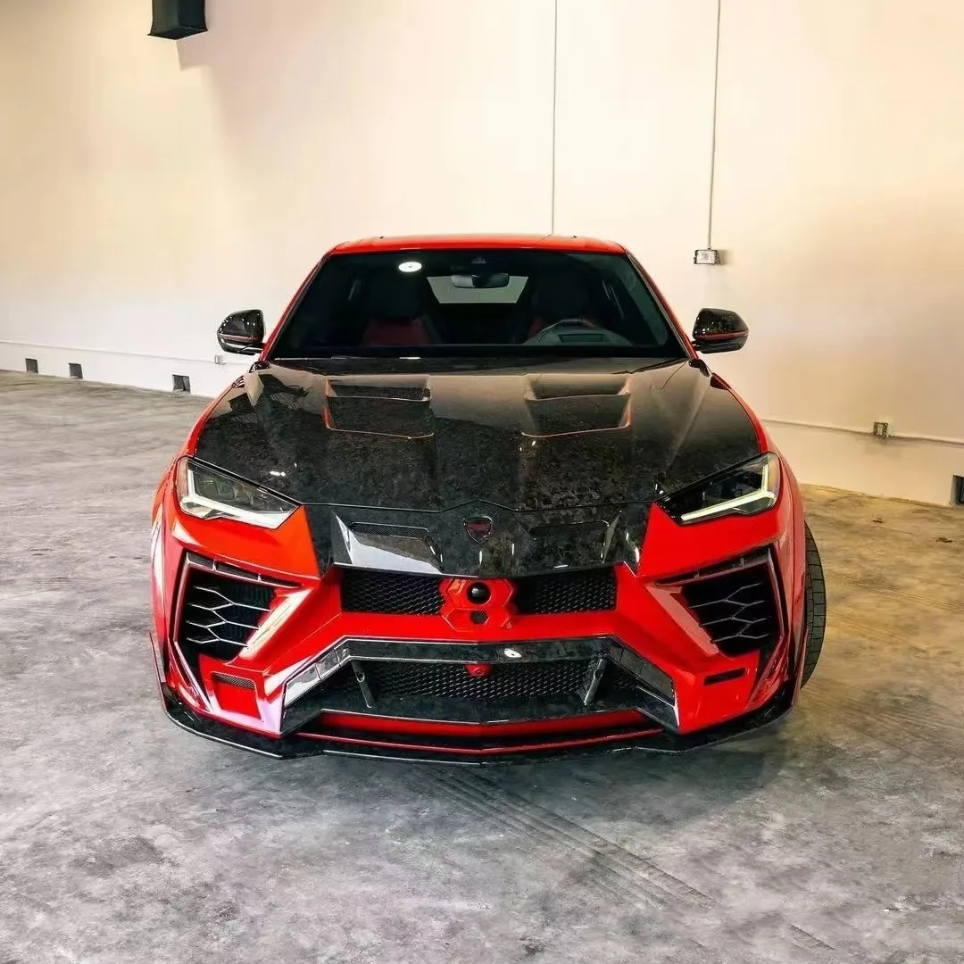 Lamborghini Urus Carbon Fiber Body Kit: MSY