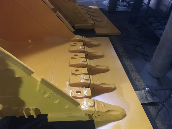PC200 Bucket Teeth Excavator Parts Tooth Point Mini Backhoe Bucket ...