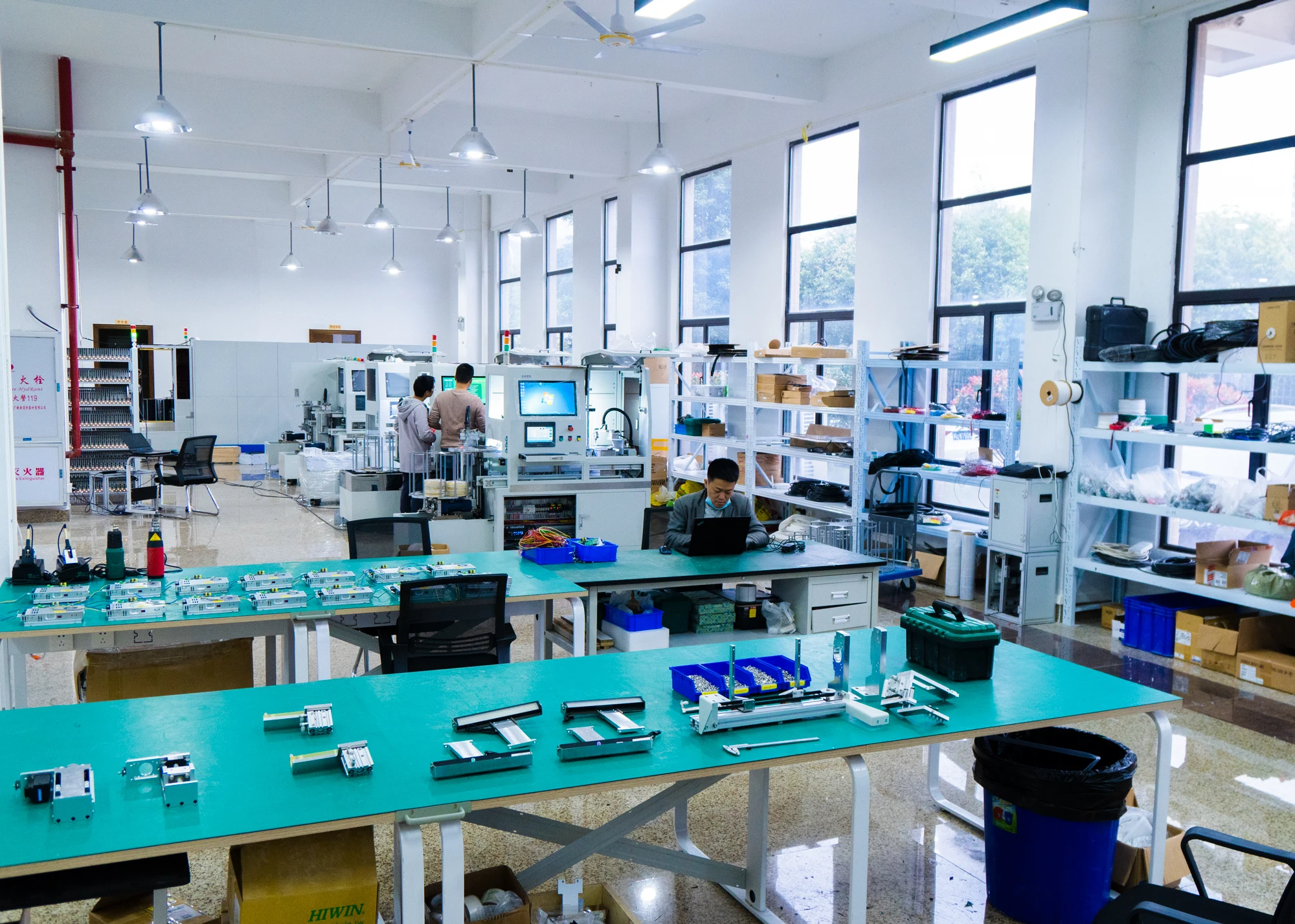 Electronic Components Packaging Machine Vaccum With Label Sticking ...