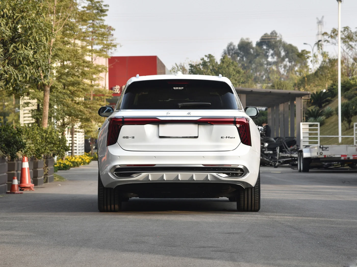 Hongqi E-Hs9 460km Qi Yue Version 7 Seats - Dual Motor EV