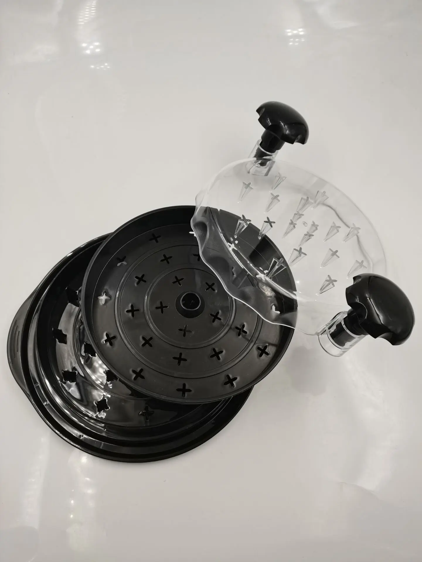 PRO Round Chicken Shredder Bowl - Efficient Meat Shredding