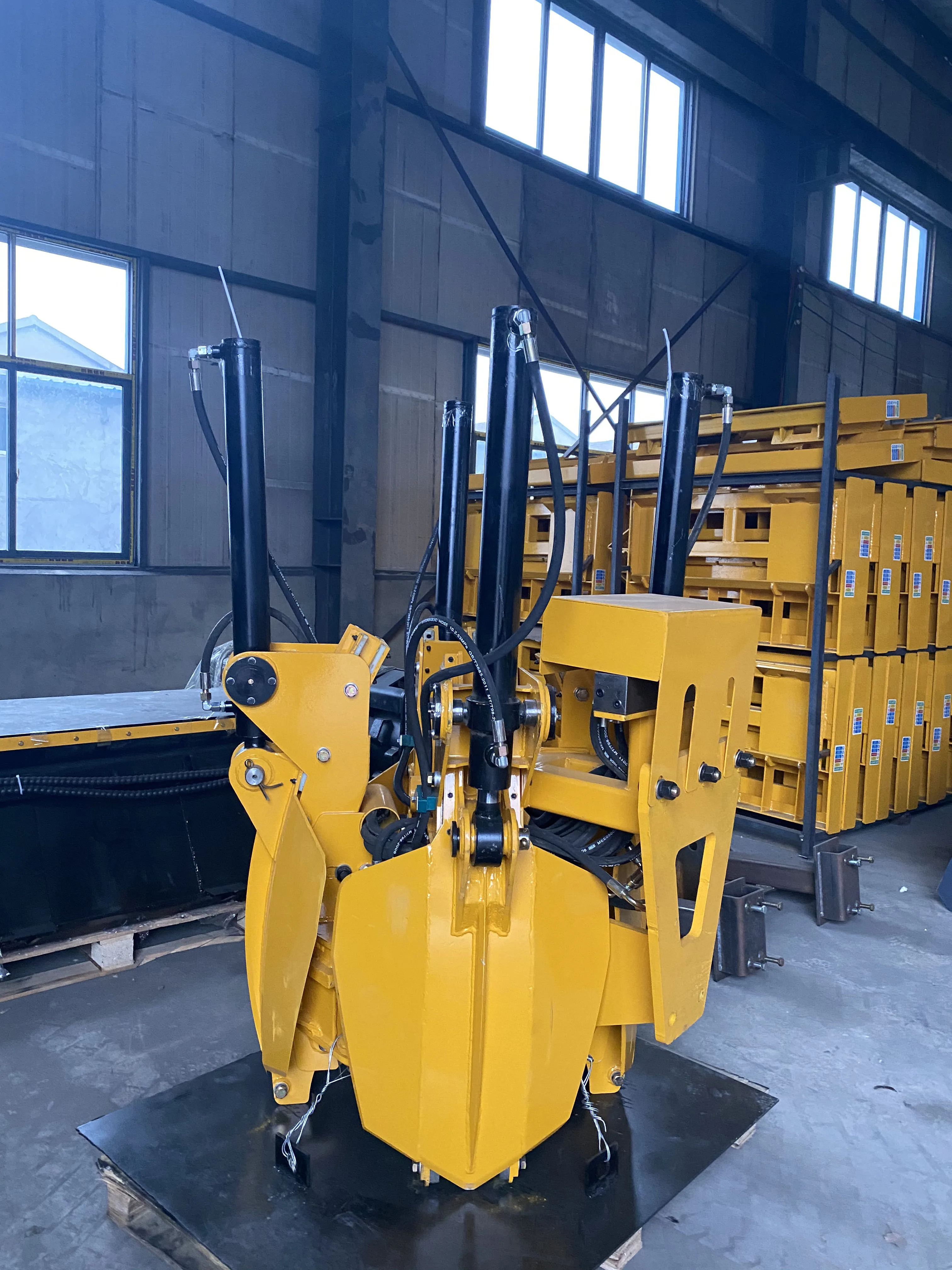 Best Performance Machine Head Spade Digging Tree Removeal For Excavator ...