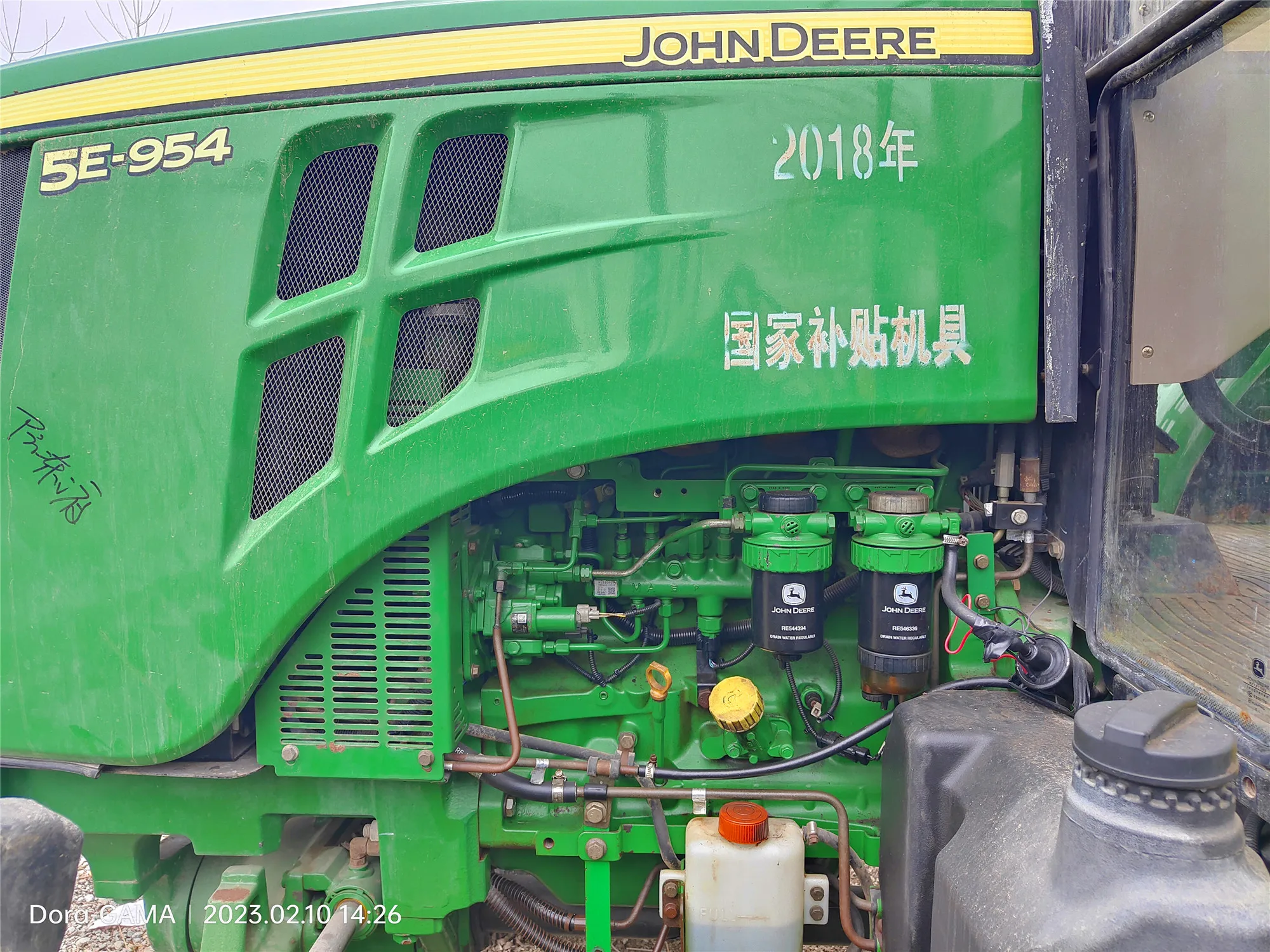 100HP John Deer Tractor - Farm Workhorse with Cab & AC