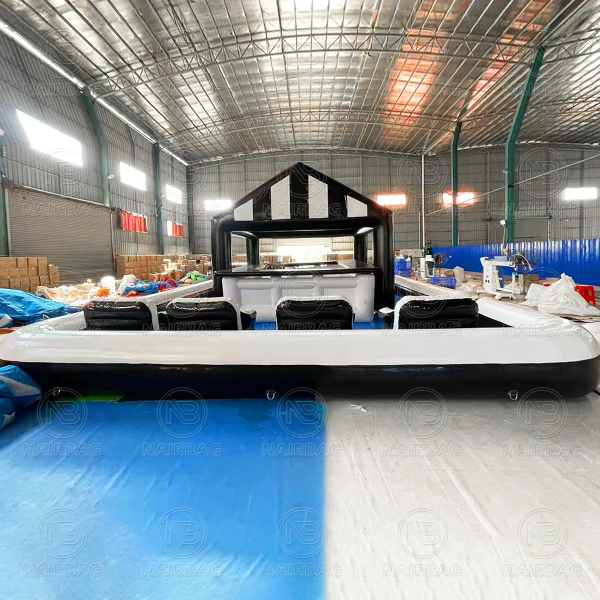 Outdoor Inflatable Pool Bars - Perfect for Backyard Parties