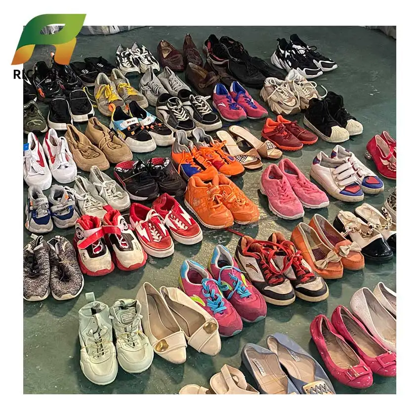 Import Schoenen - Crying Shoes - Shoe Bales from UK