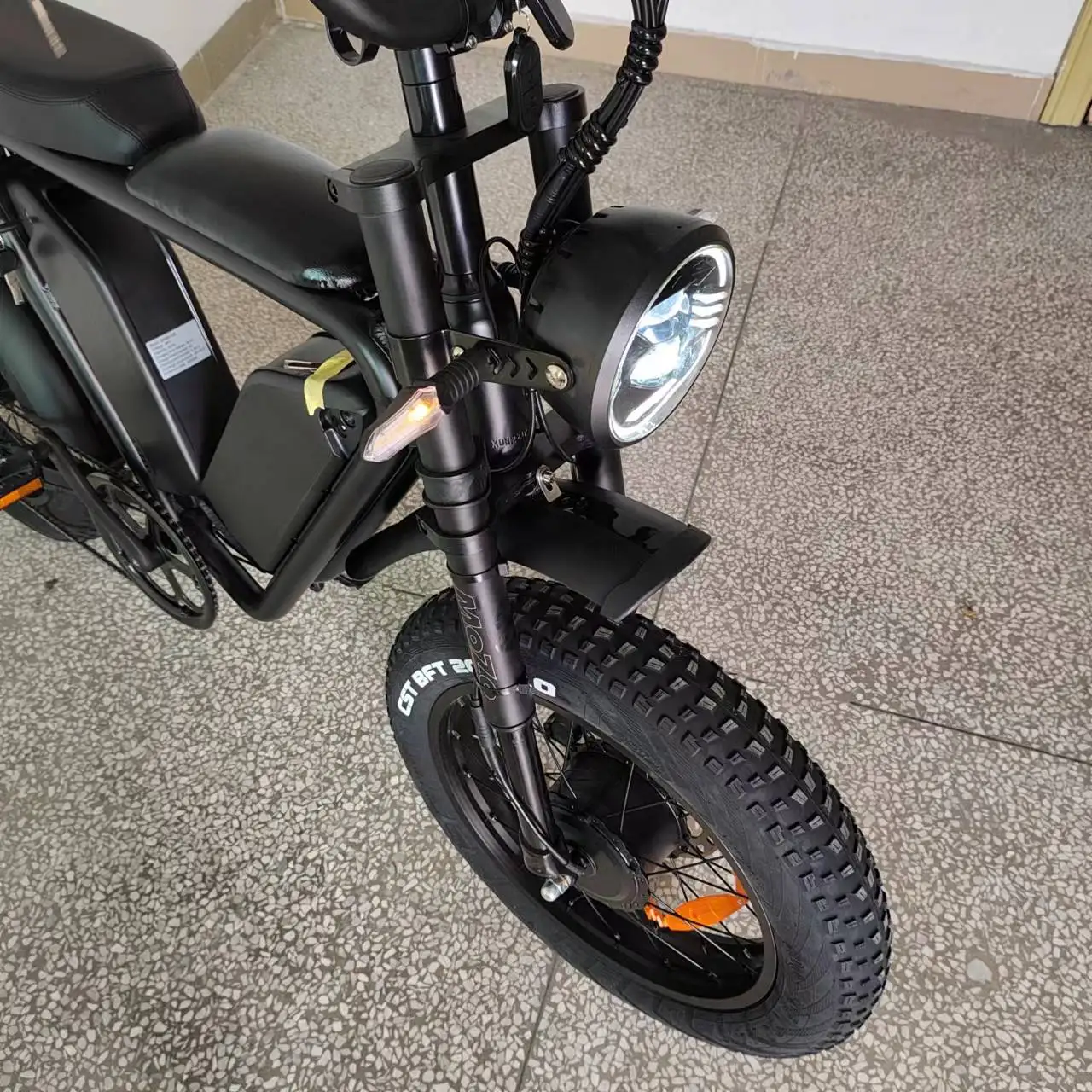 Dual Motors Dual Batteries Ebike - 48v1000w*2 F/R 22ah*2