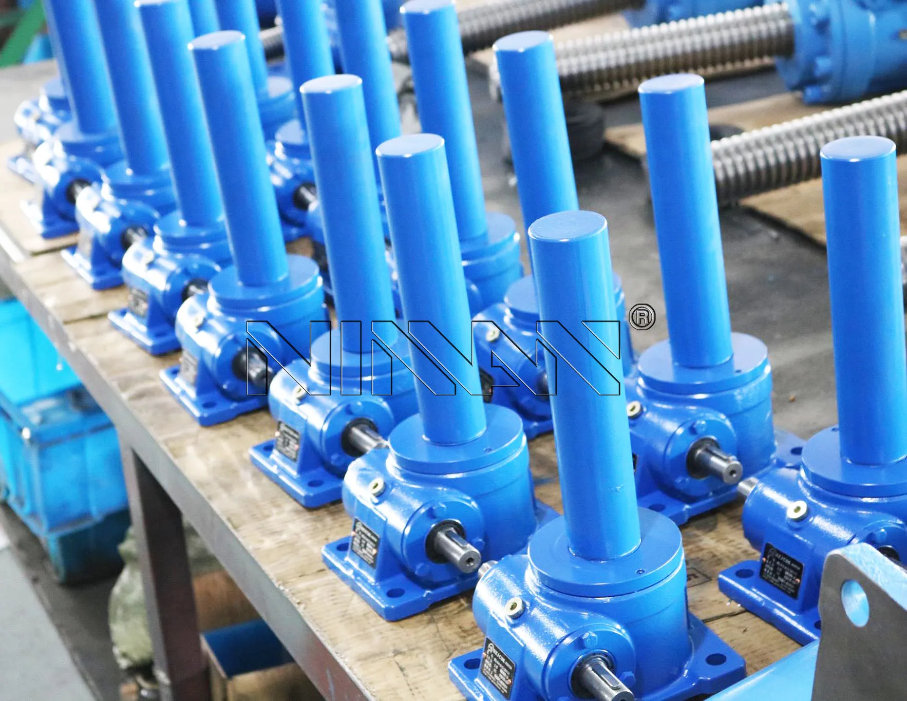 SWL Series Worm Gear Reducer - Efficient Lifting Solutions