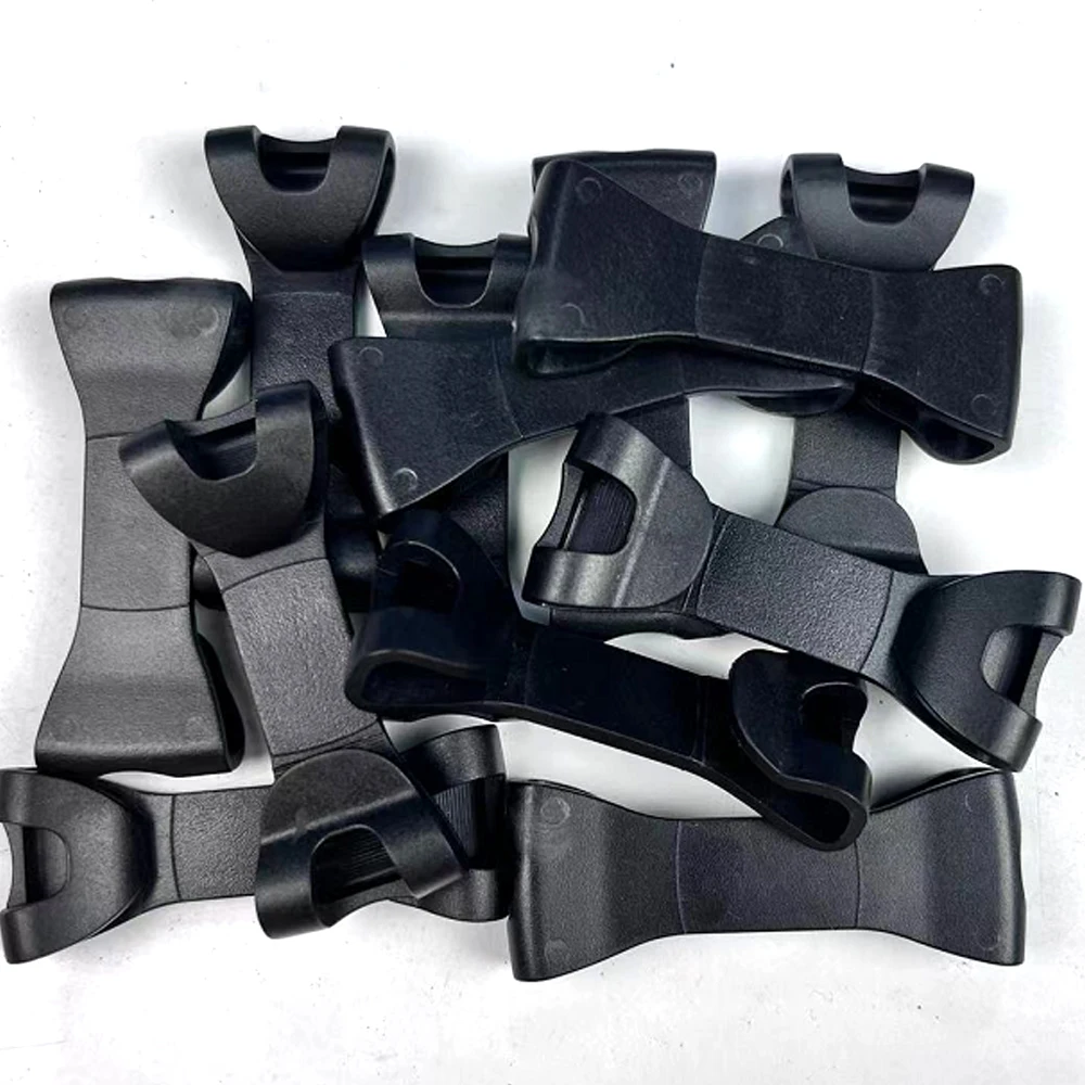 Recycled Plastic Buckles - Durable Outdoor Strapping Solutions