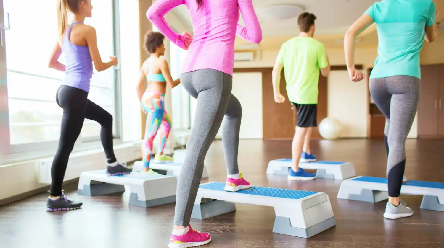 Multifunctional Adjustable Aerobic Step Deck Stepper Bench for Free ...