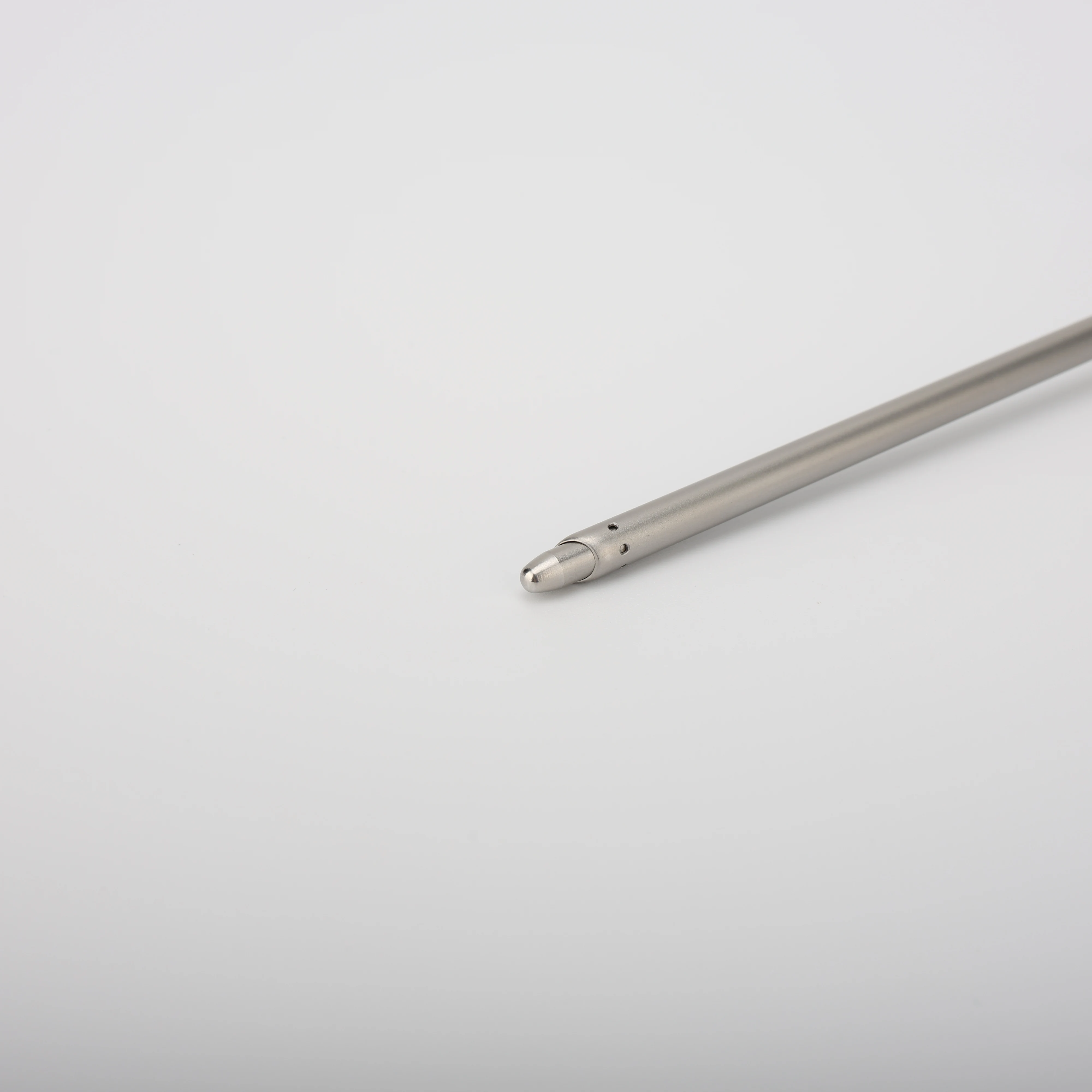 Surgical Arthroscope Sheath with Prism Puncture Needle