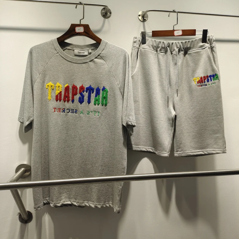 Trapstar Men's T-shirts Gradient Color Towel Embroidery Custom T Shirt ...