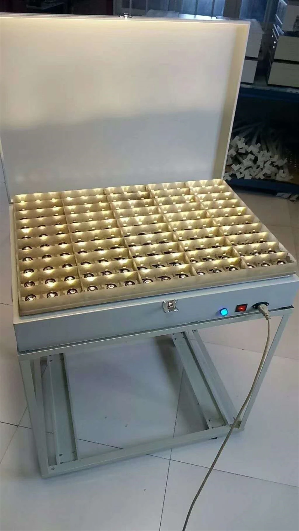 Egg Candling Table - High Productivity & Reliable Quality
