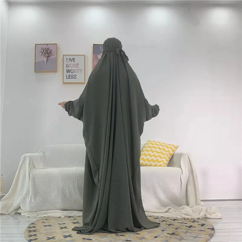 Elastic Dress - Muslim Long Robe with Quick Dry Feature