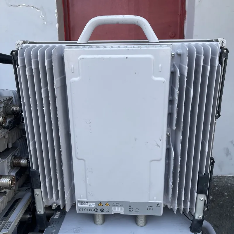 Wireless Ericsson Base Station Ericsson Rrus 12b8 900mhz Krc 161 262/2 ...
