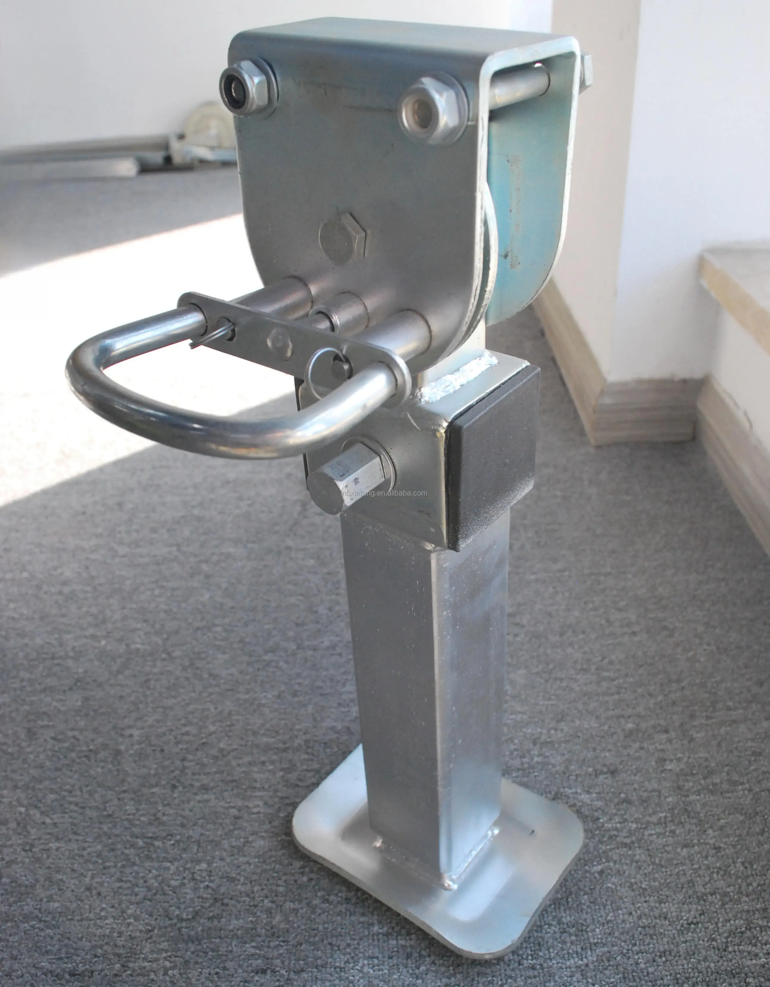 Heavy Duty Folding Retractable 1200 Lbs Motorhome Support Leg Trailer ...