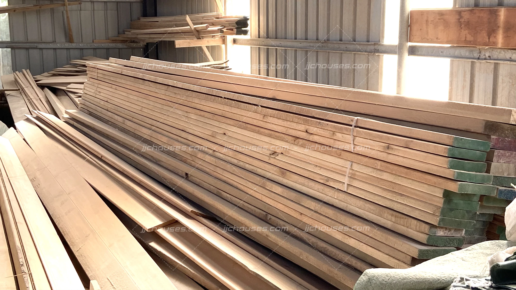 Canadian Pine Russian Glamping Pakistan China Prefab Russia Container ...