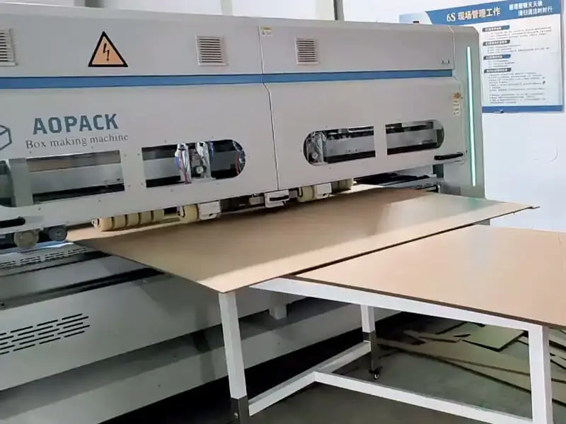 AOPACK Heavy Duty Box Maker - Efficient Carton Production