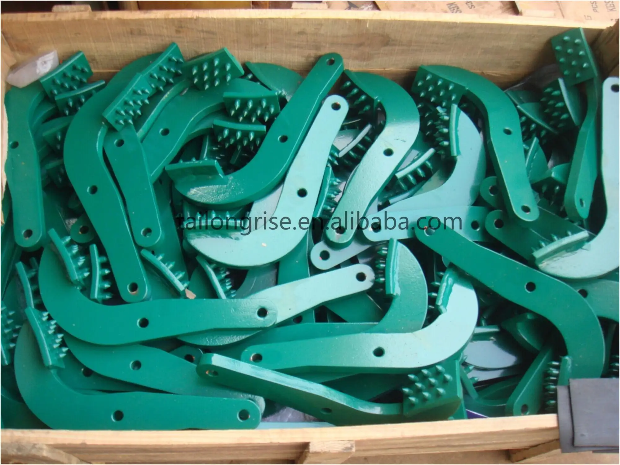 Pallet Grabber Hook - Double Scissor Industrial Pallet Puller