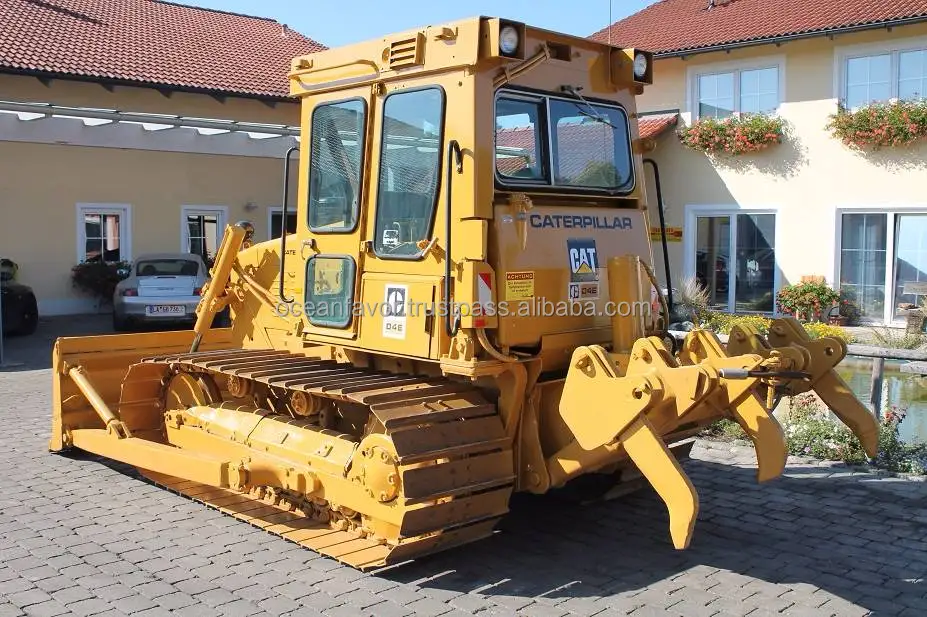 Japan Made Caterpillar D4E Mini Crawler Bulldozer for Earth-moving