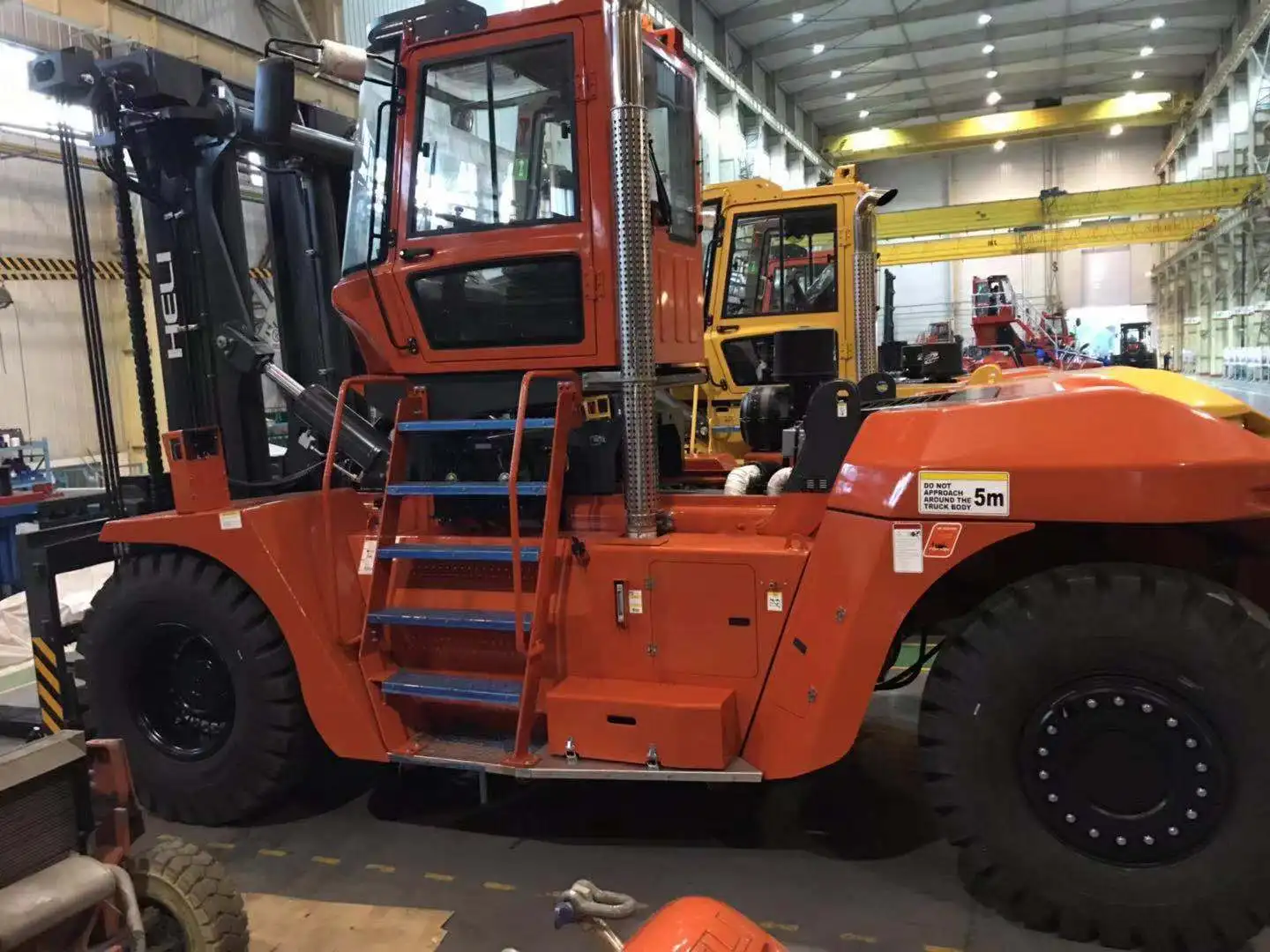 CPCD200 China Brand New Forklift 20 Ton Capacity CE Certification Diesel Engine Optional Engine ...