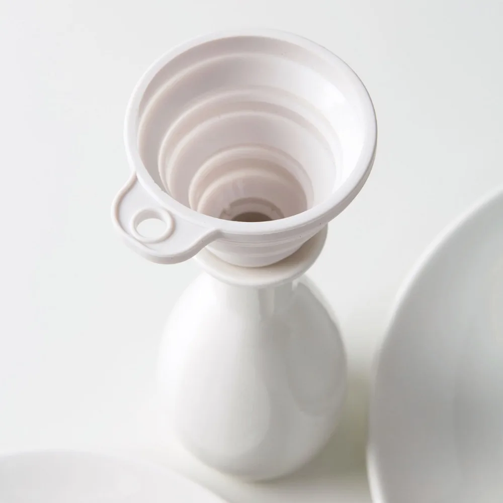 Foldable Silicone Funnel Filling Empty Bottle Portable Folding Funnels ...