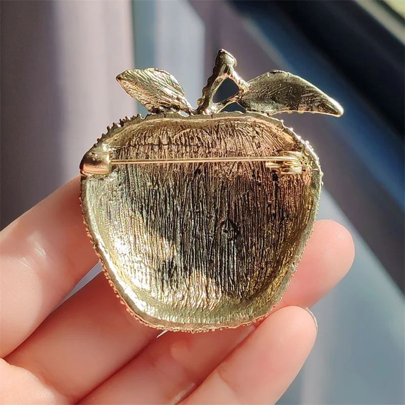 Gradient Colored Inlay Diamond Brooches Sweet and Fresh Fruit Apple ...