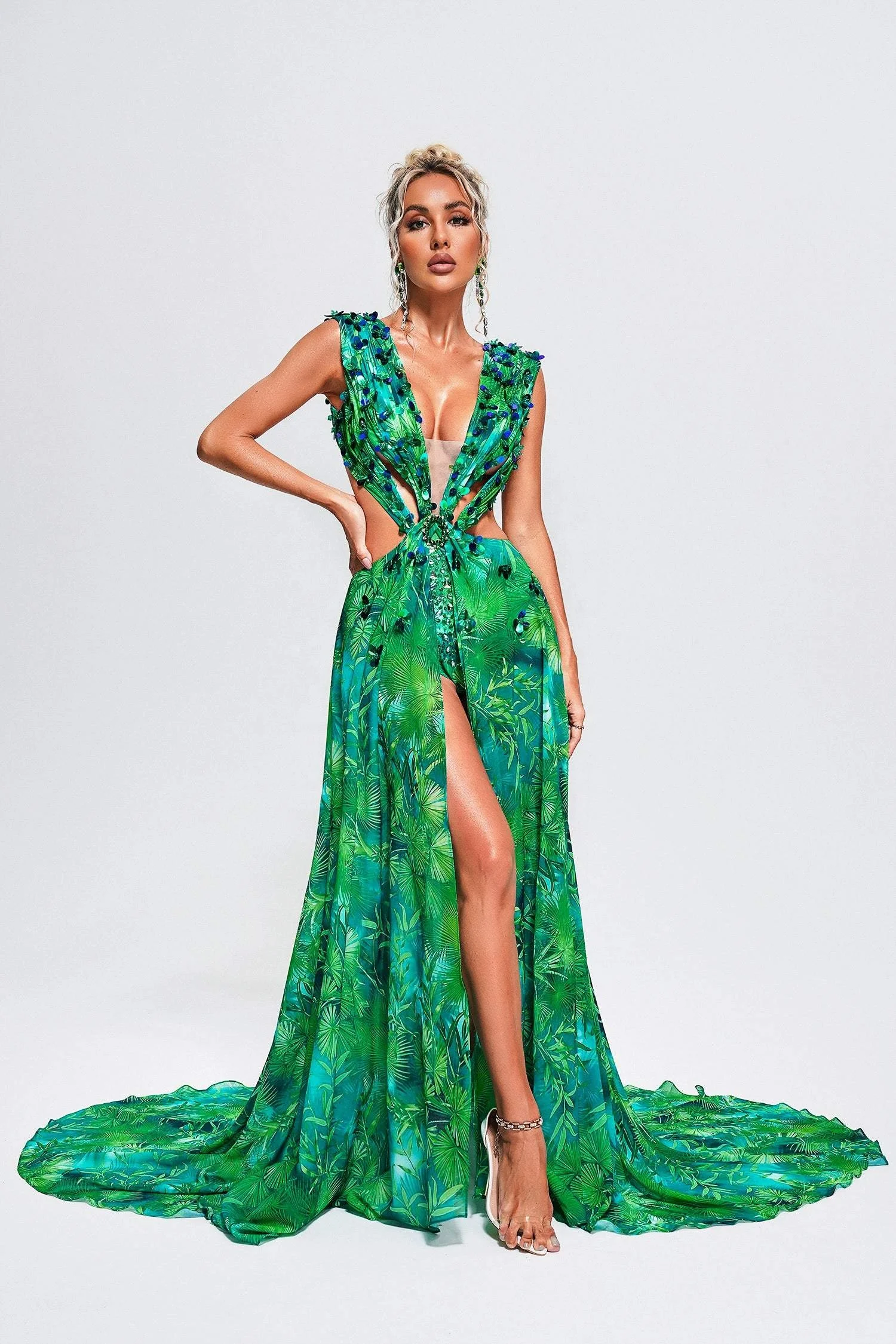 Ladies Sexy Backless Loose V Neck Green Maxi Dress