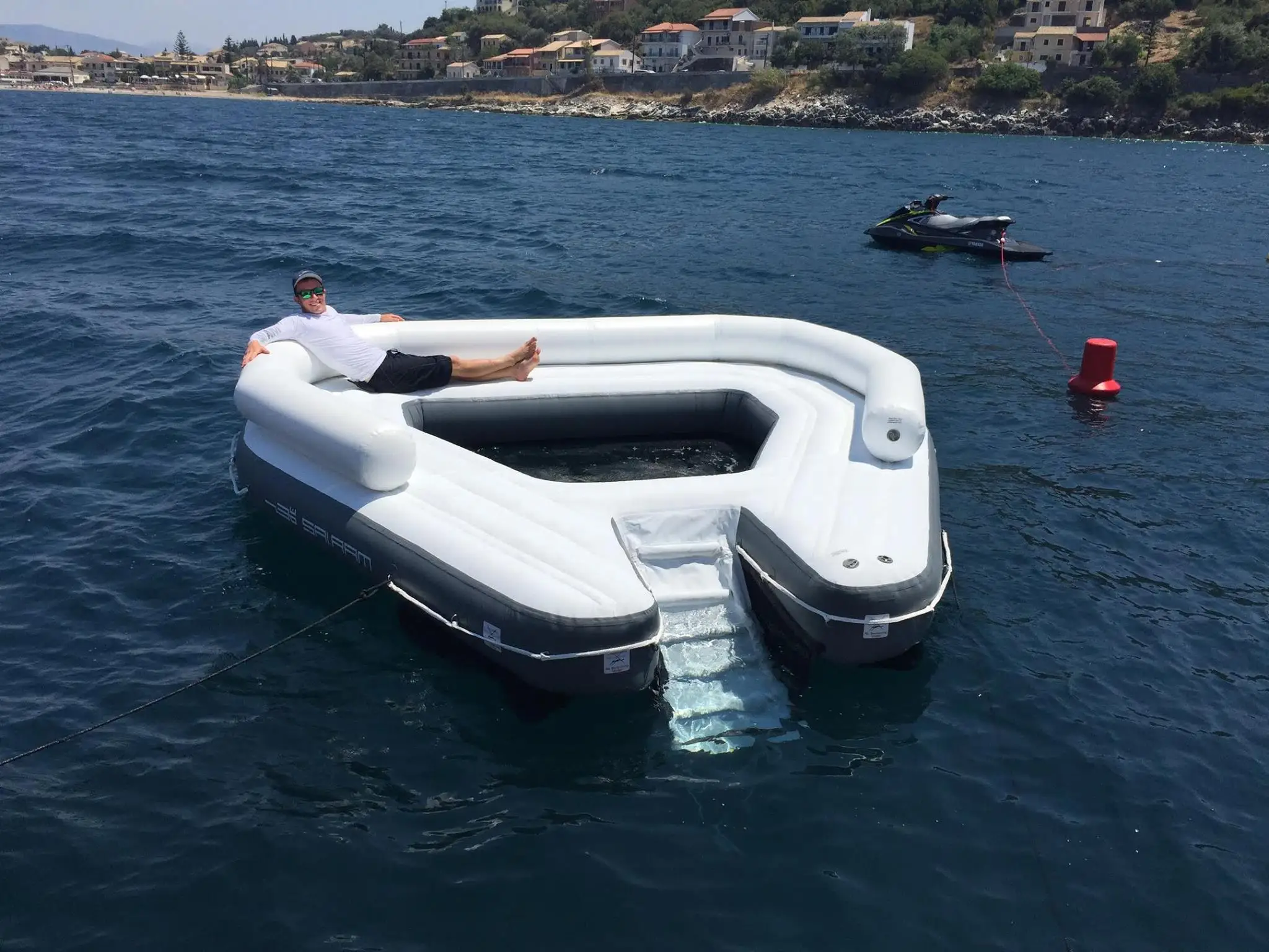 Tropical Tahiti Ocean Floating Island - Inflatable Raft