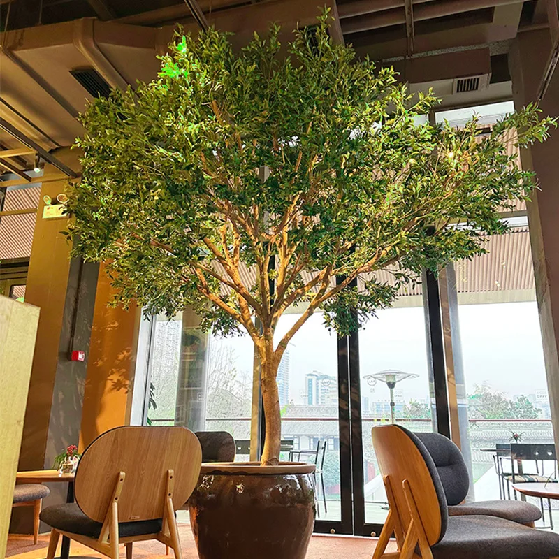 Customized Large Tree Fiberglass Trunk - Natural Touch Leaf