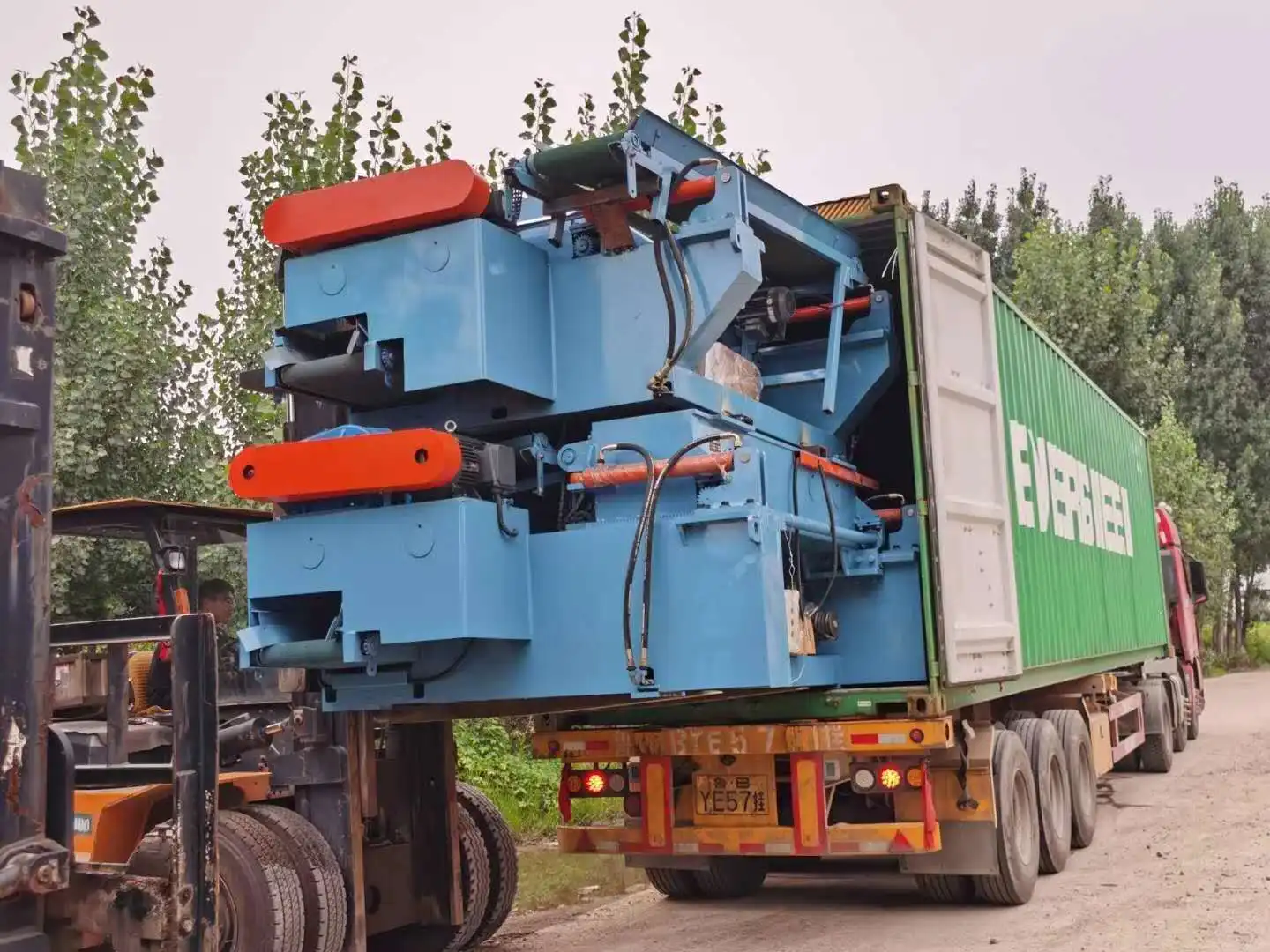 Sinoeuro Super September Promotion Automatic Log Cutting Saw And Edge ...